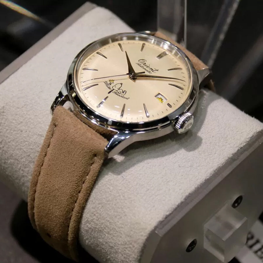 Orient x Peanuts 75th Anniversary｜Crown Hour